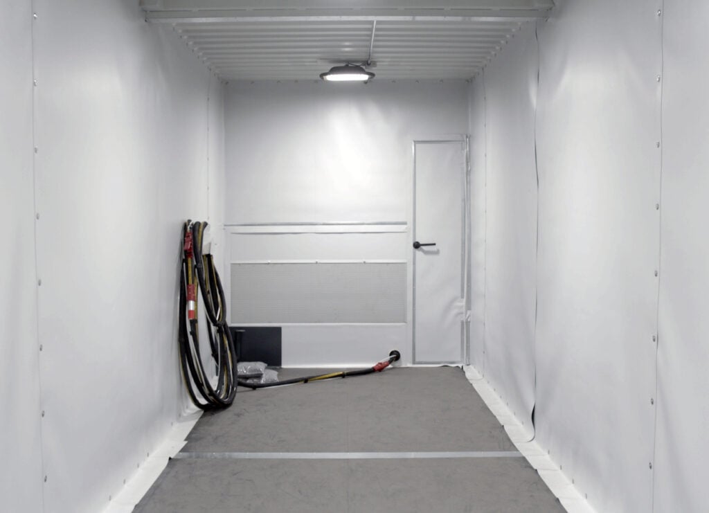 Basic ONE PLUS sandblasting container - Sapi Sandstrahl und Anlagenbau